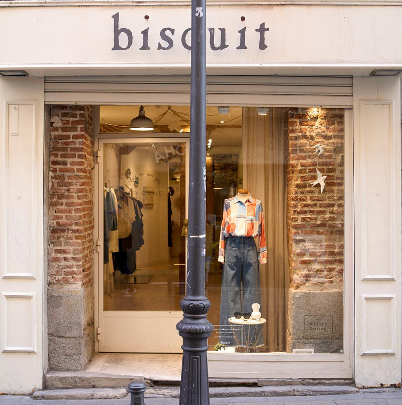 Nuestras Tiendas Biscuit